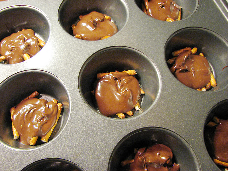 Ashleigh's Kitchen: Minty Bark Bites