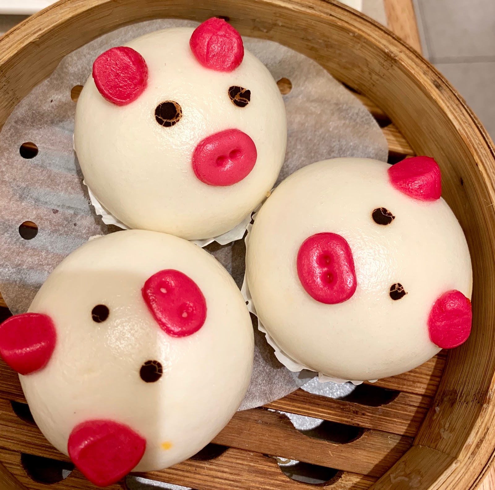 UMI & TSURU: Dim Sum Piggies