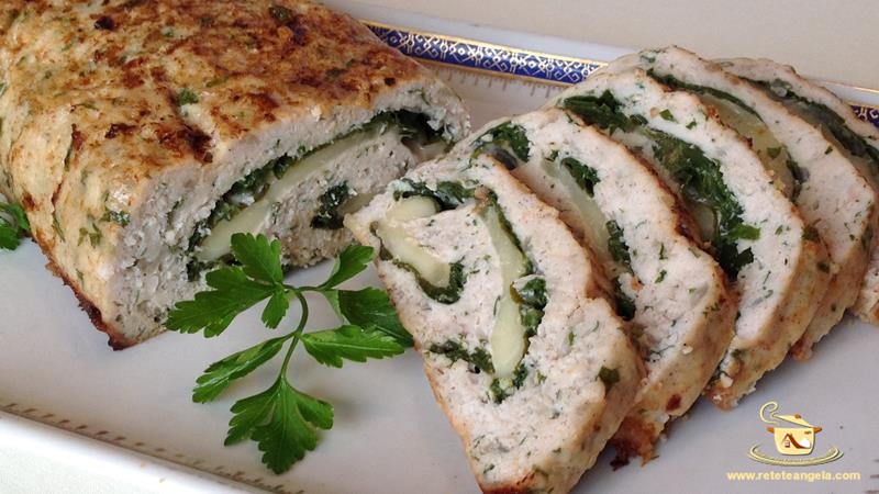 Rulada din piept de pui ~ Retete culinare simple si gustoase