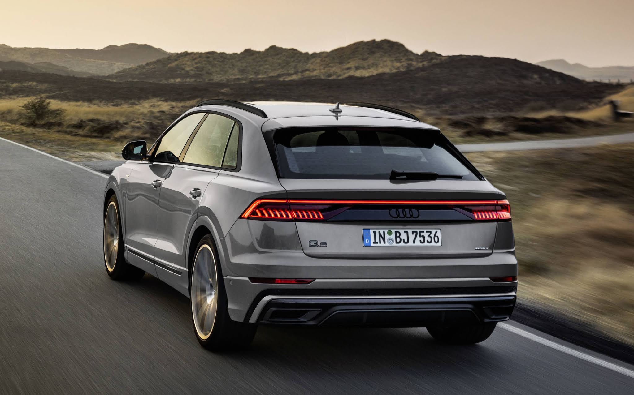 2022 Audi Q8 Premium Plus 4dr SUV AWD w/55 TFSI