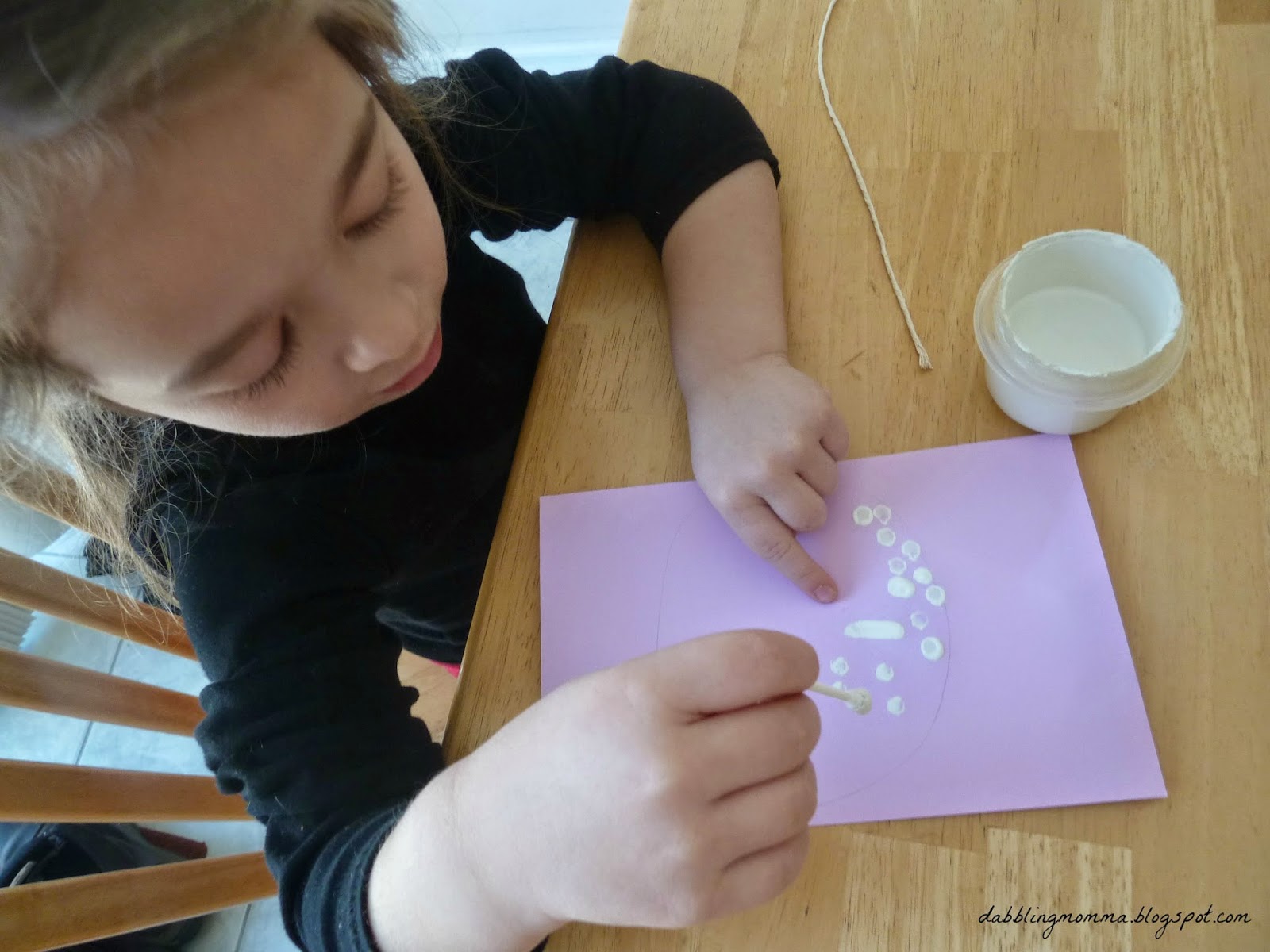 Dabblingmomma: Q-tip Painted Sheep