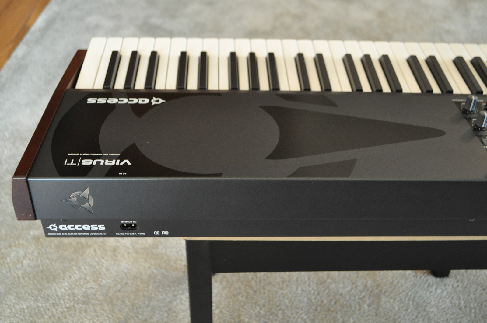 MATRIXSYNTH: Access Virus Ti Keyboard with Original Box