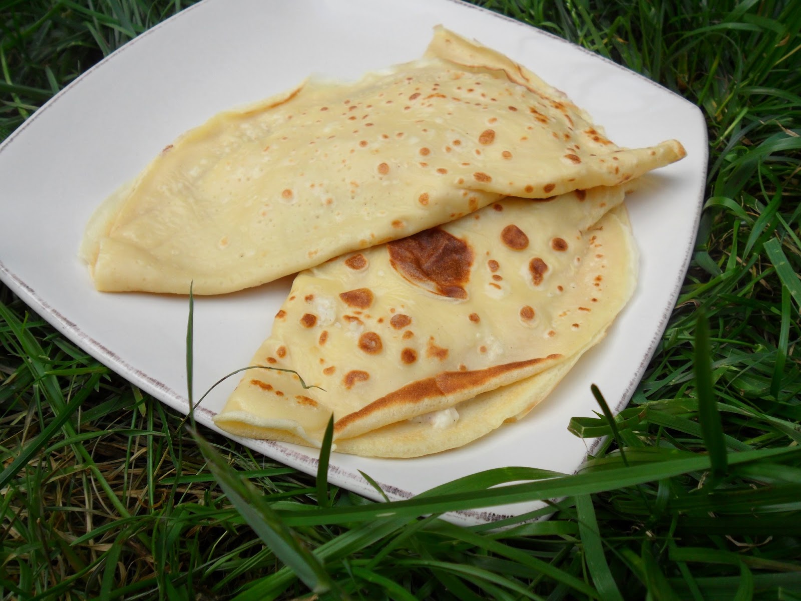 Crêpes fourrées jambon-fromage au thermomix ! (4 grandes crêpes)