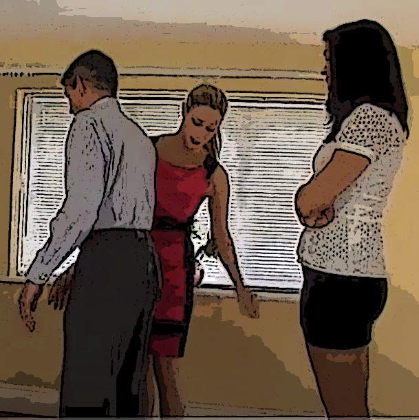 Un cran plus sévère - Une bonne fessée