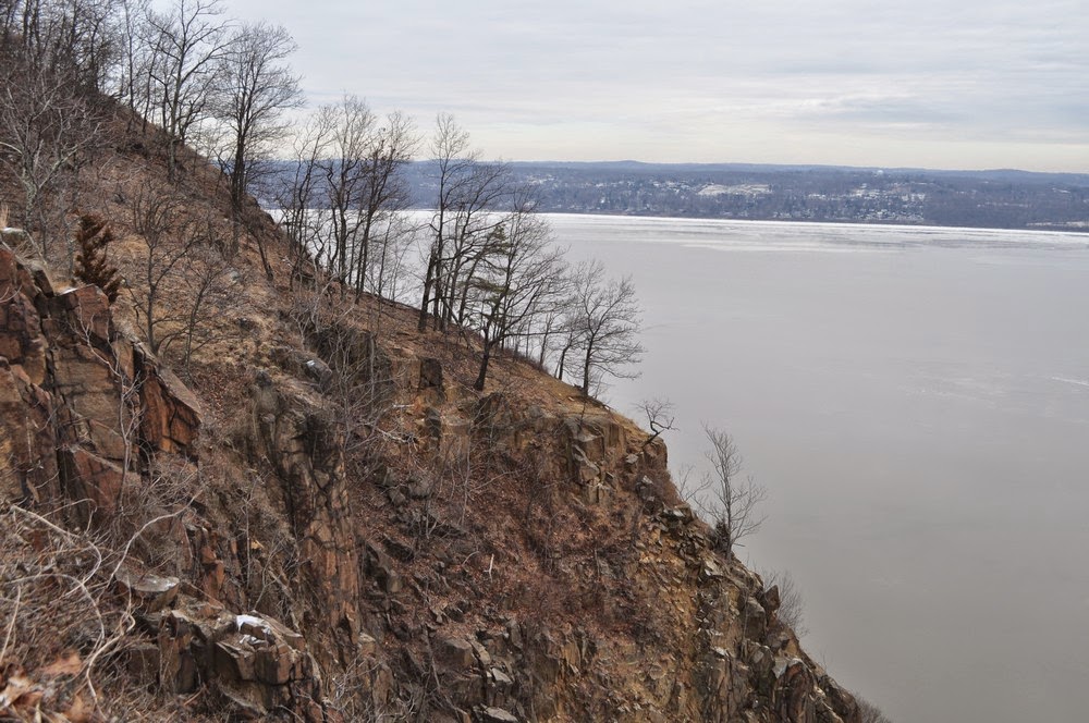 Harriman Hiker: Harriman State Park and Beyond: Hook Mountain and ...