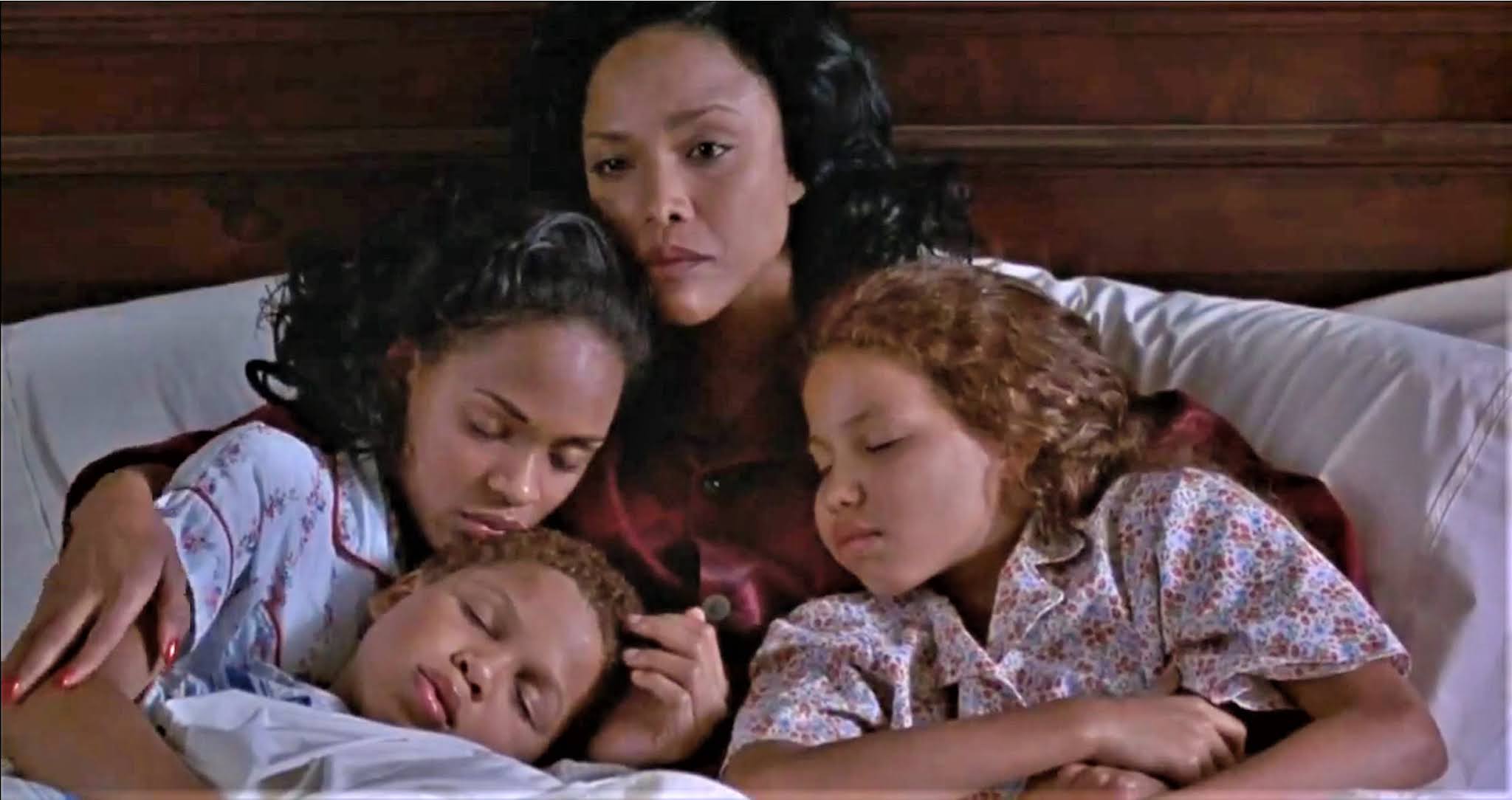 DREAMS ARE WHAT LE CINEMA IS FOR...: EVE'S BAYOU 1997