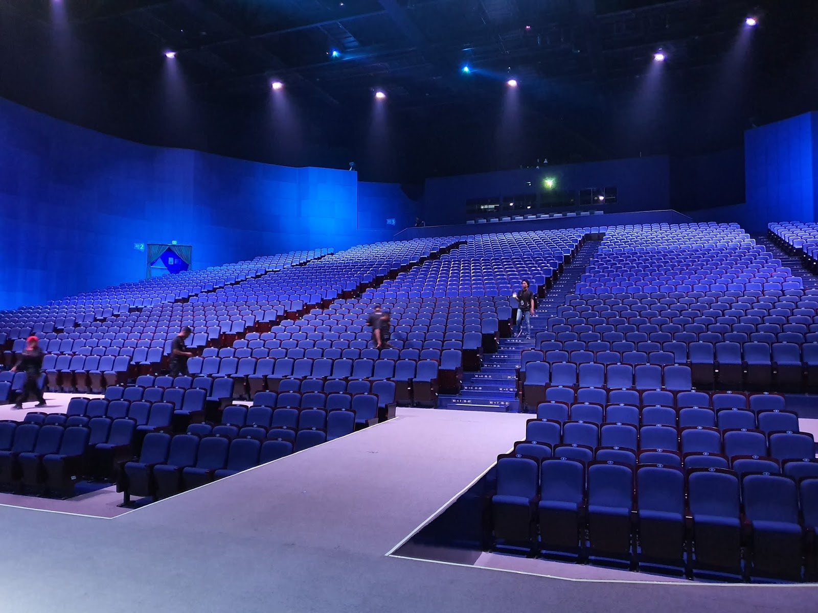 Great architecture of Encore Melaka with magnificent view of Selat ...