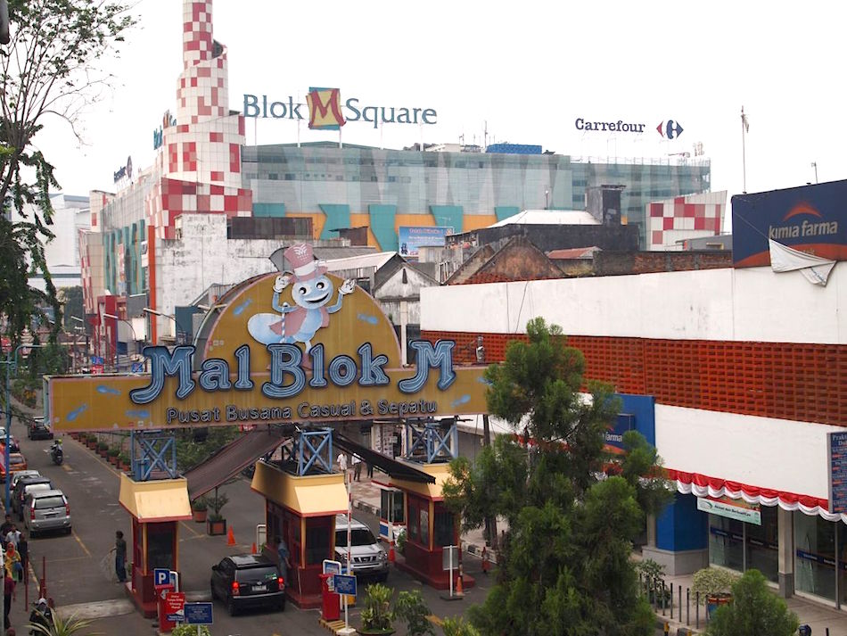 TM Blok M Square, Tempat Belanja dan Nongkrong Asyik - blog mas hendra