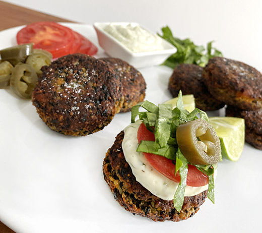 lisa is cooking: Black Bean-Chipotle Falafel Mini Burgers