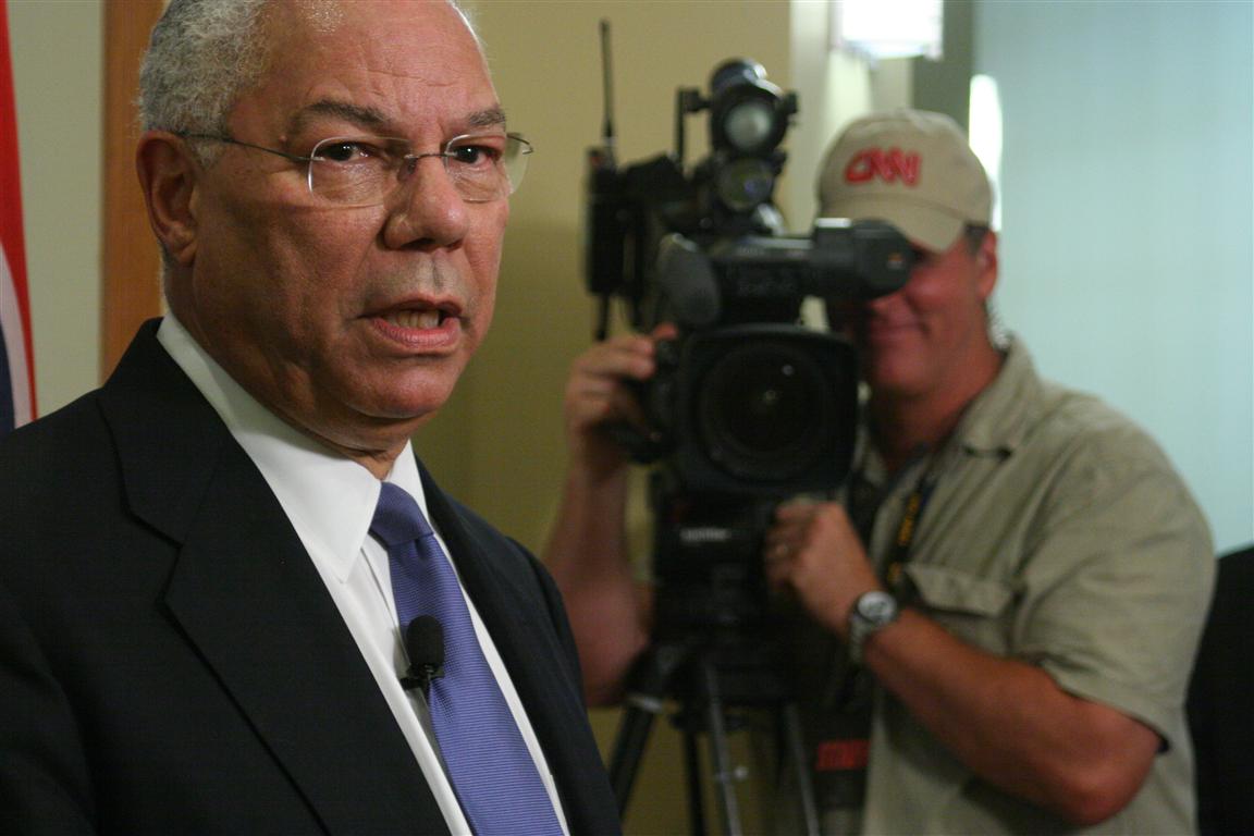 R. Wright Photography: Retired Four Star General Colin Powell Continued