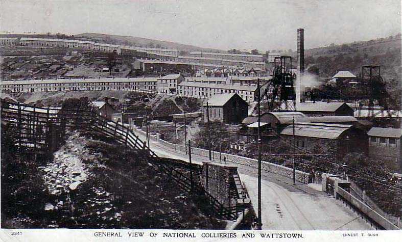 Wattstown School Clipart