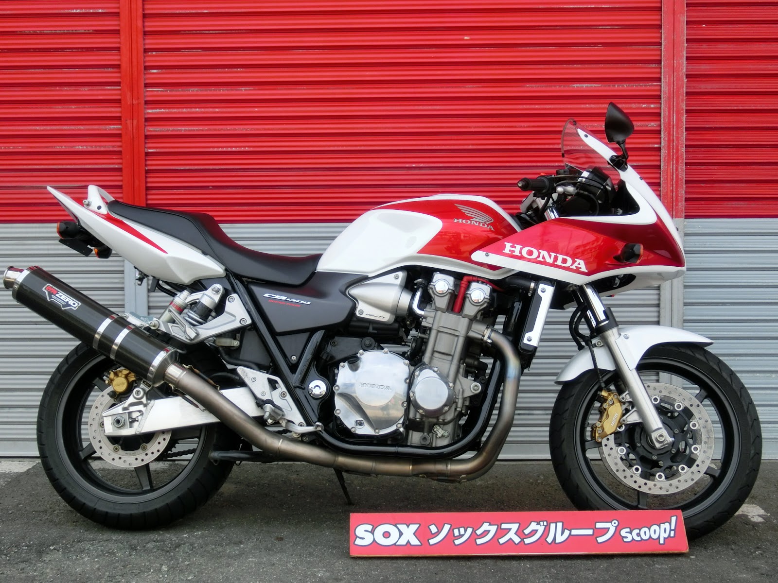 SOX川崎店ﾌﾞﾛｸﾞ: CB1300SFドリームｽﾍﾟｼｬﾙ入荷しました！！