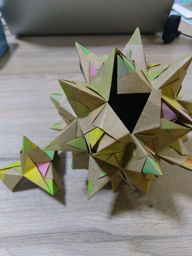 OrigamiLanders: Icosidodecaedro estrelado