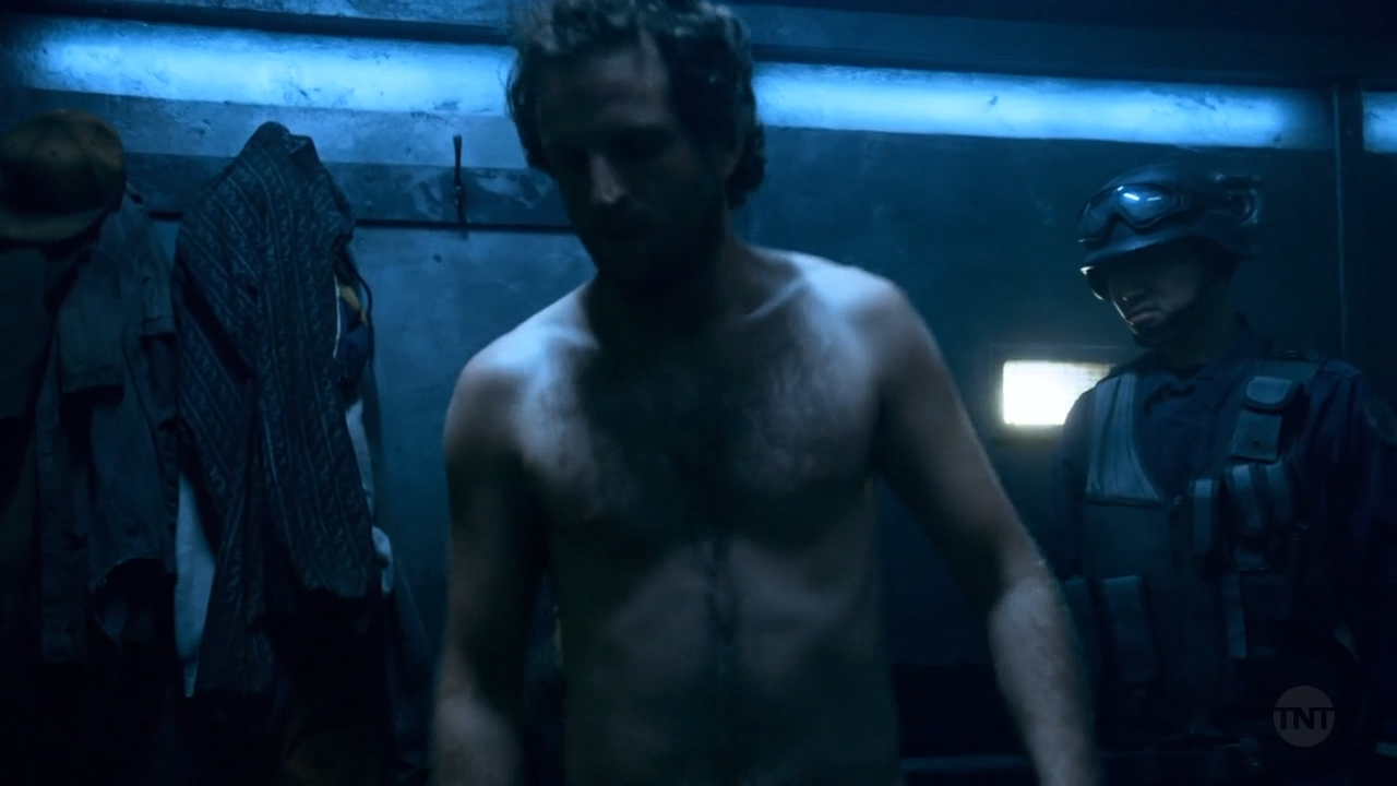 Aaron Glenane & Michel Issa Rubio on Snowpiercer (2020) ~ DC's Men of the Moment