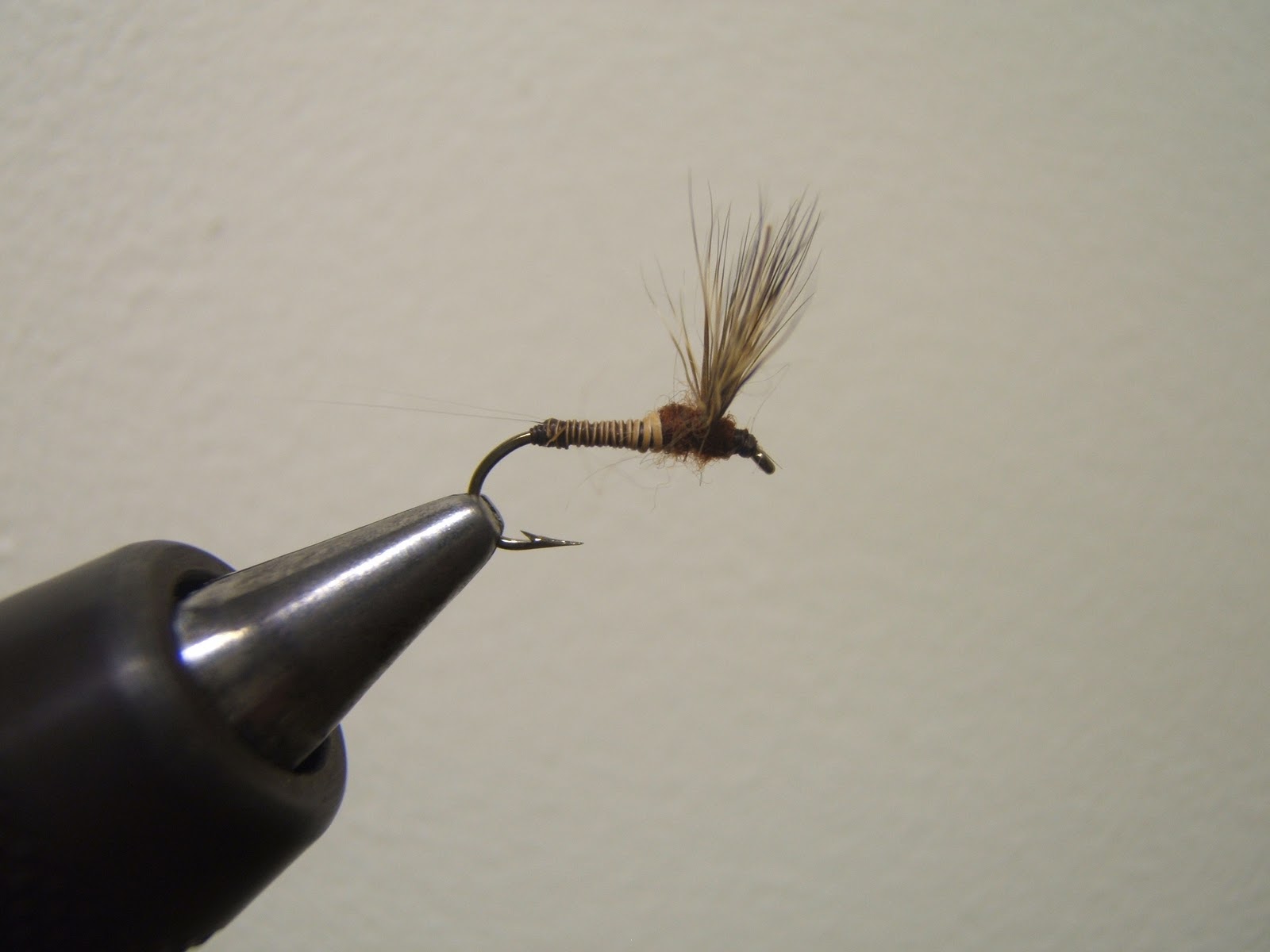 RvrWader Fly Tying and Fly Fishing: Crowes and the Comparadun