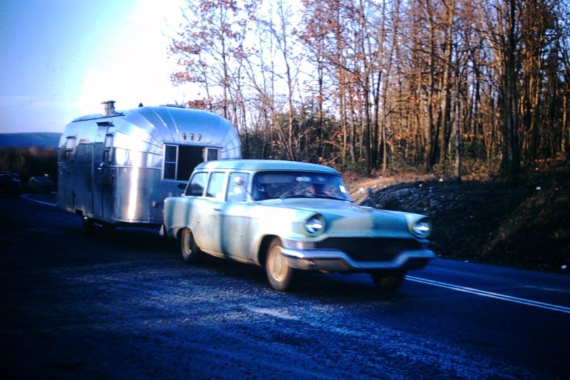 40 Cool Photos Show What the Trailer Life Looked Like in the 1960s and ...