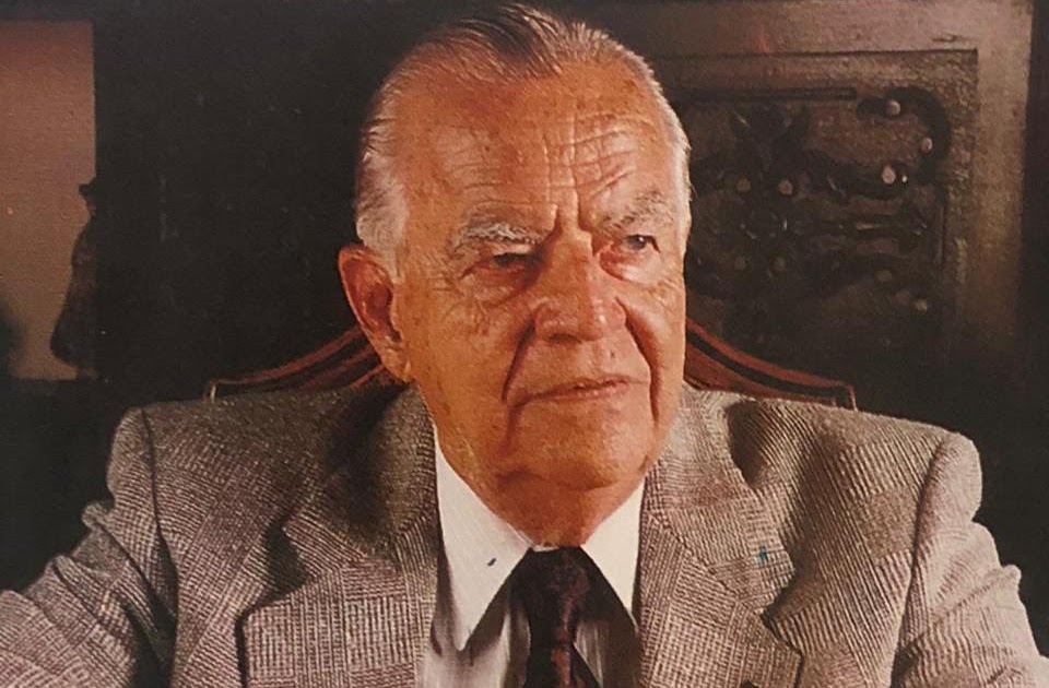 Biografía del Dr. Enrique Ortega