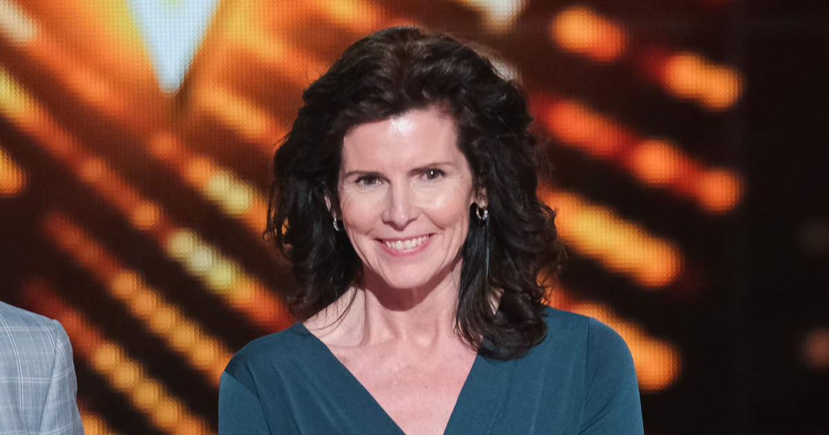 Maria Doyle na corrida para representar França no Festival Eurovisão ...