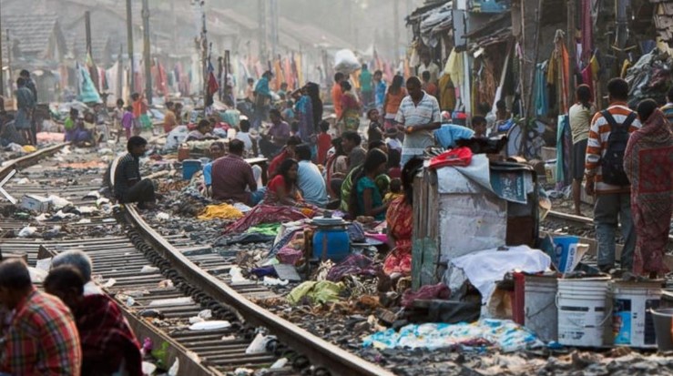 Define Developing Countries and also discuss its characteristics in ...