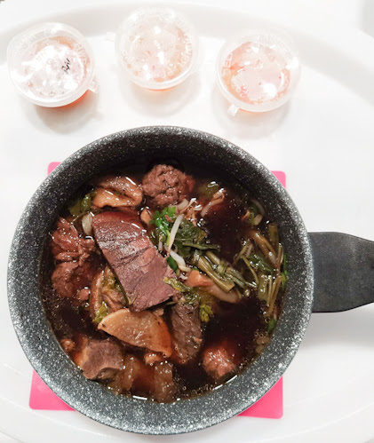 (Eat to Live) or (Live to Eat): All About Dat Moo