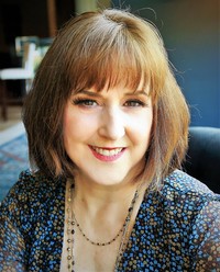 Robin Loves Reading: Review - With Kisses From Cécile