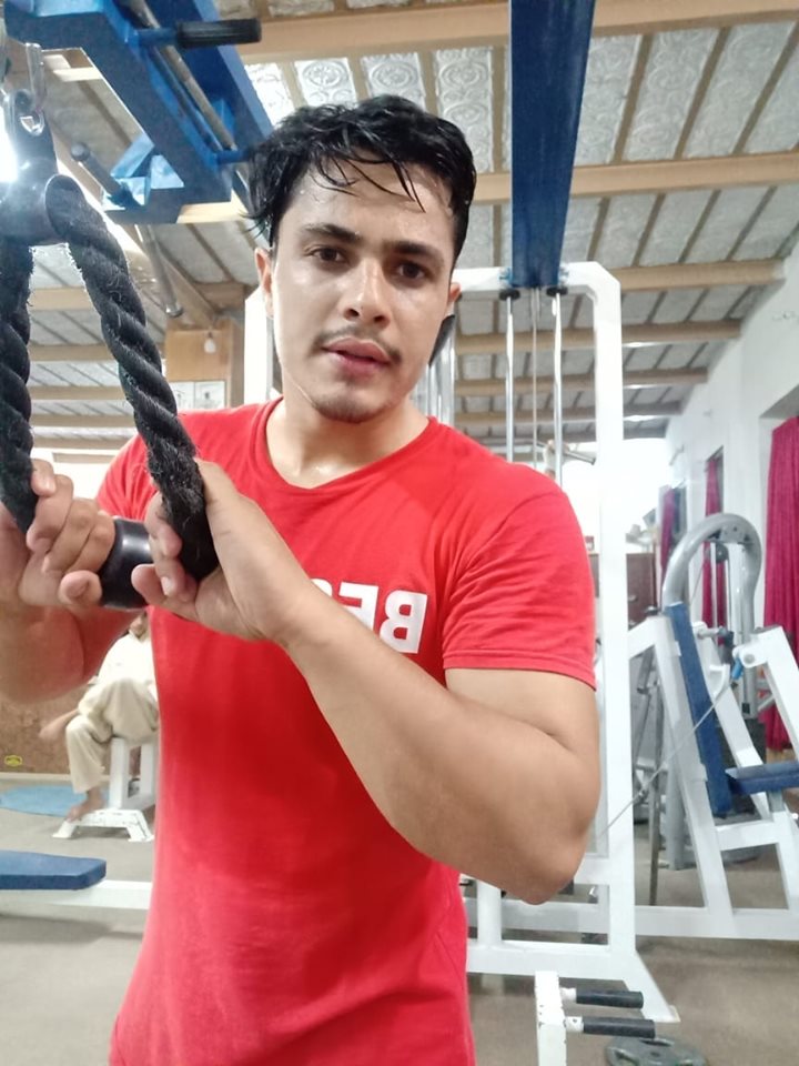 world bodybuilders pictures: balochi muscles builder abid muhammad ...