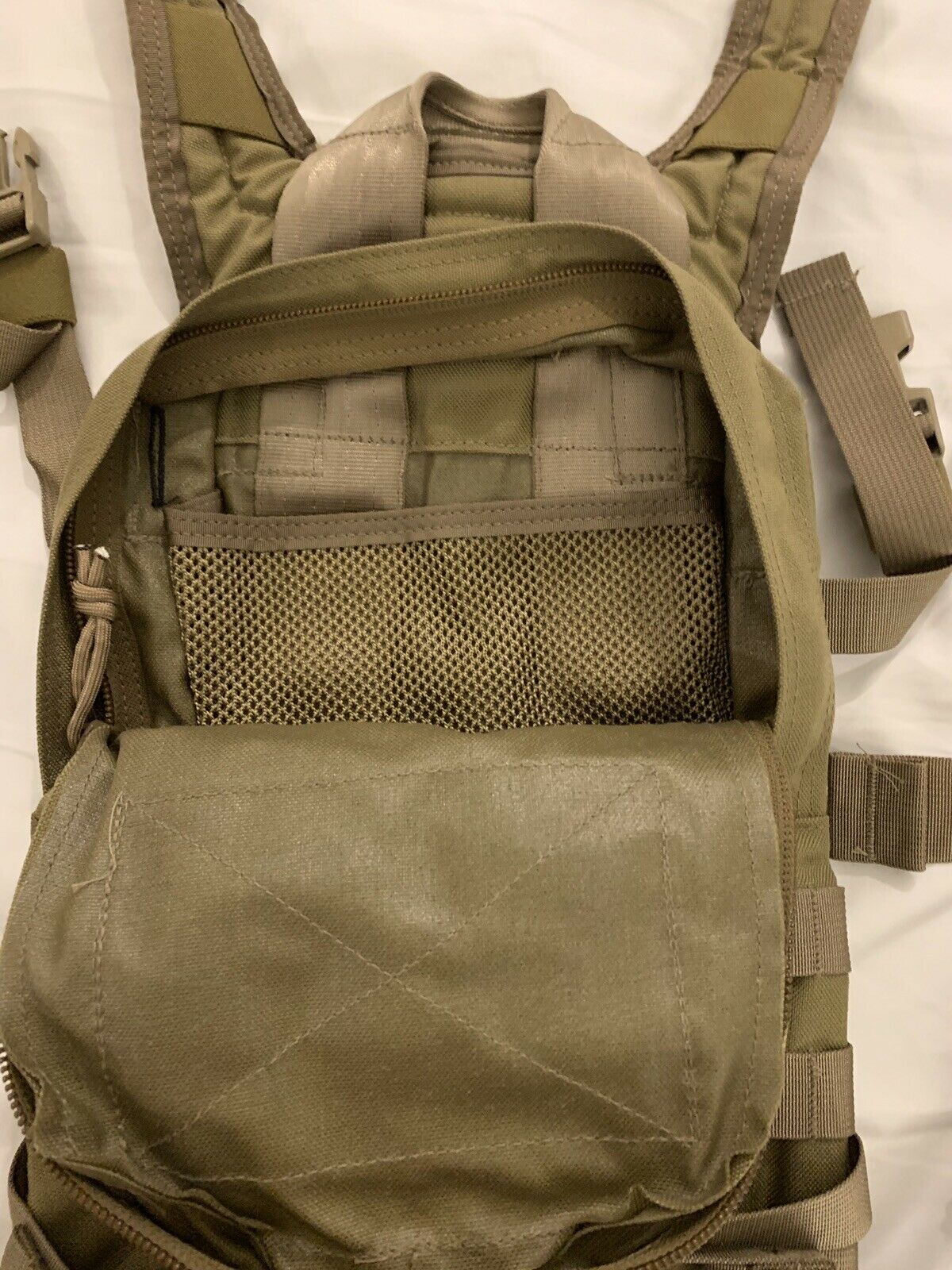 Webbingbabel: Eagle Industries Spine MAP Modular Assault Pack Khaki 2004