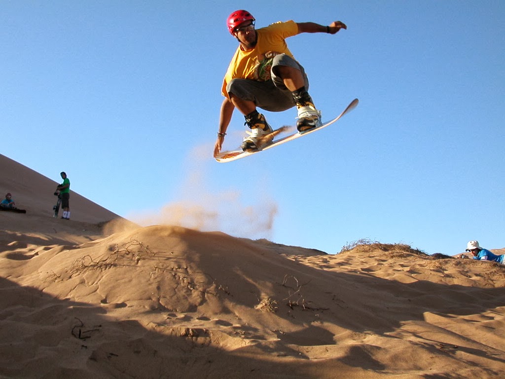 Educación Física y Cultura Física: SANDBOARD: SURFING IN THE DUNES
