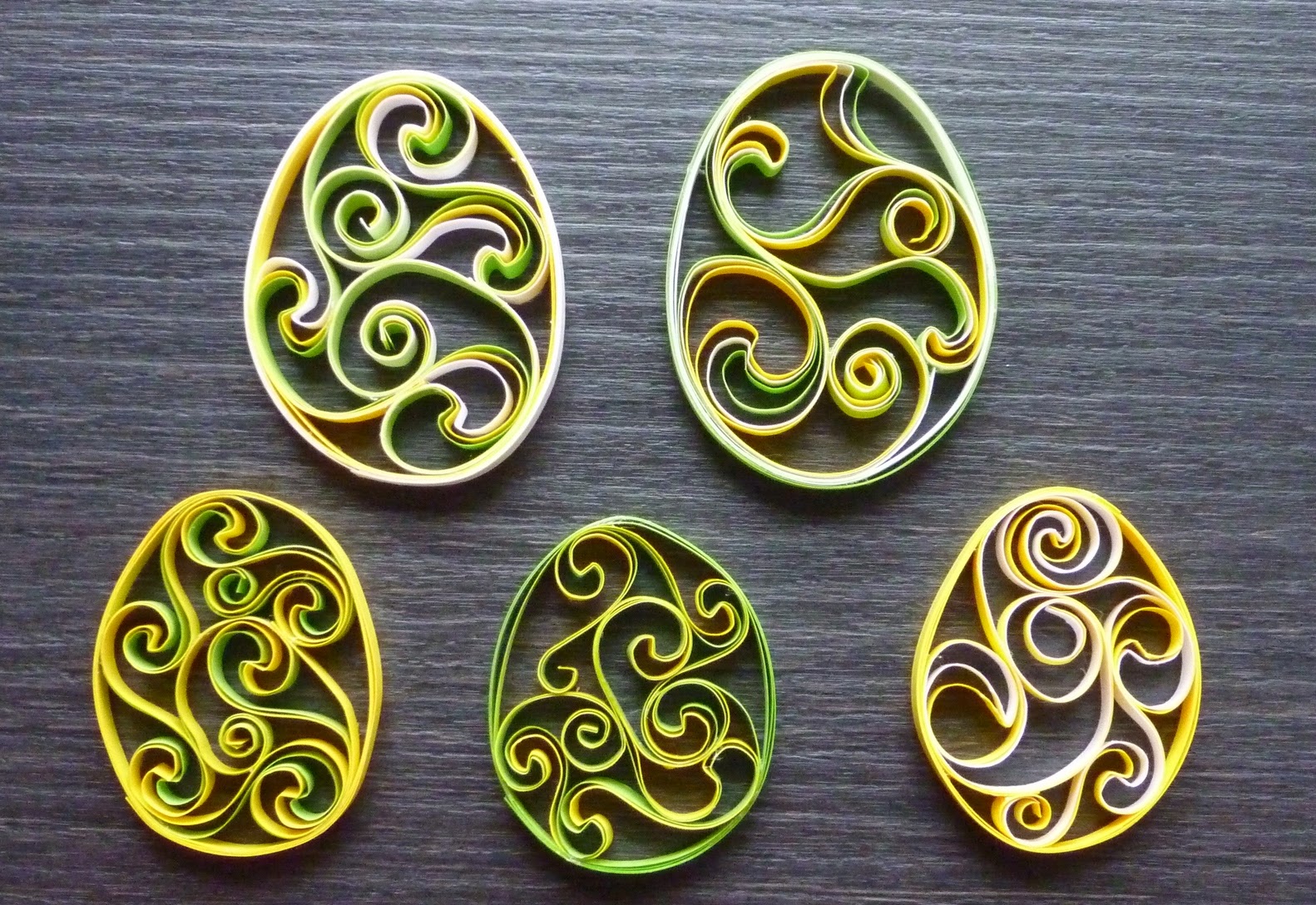 Green Kerstine: Project #8: Quilling Easter Eggs