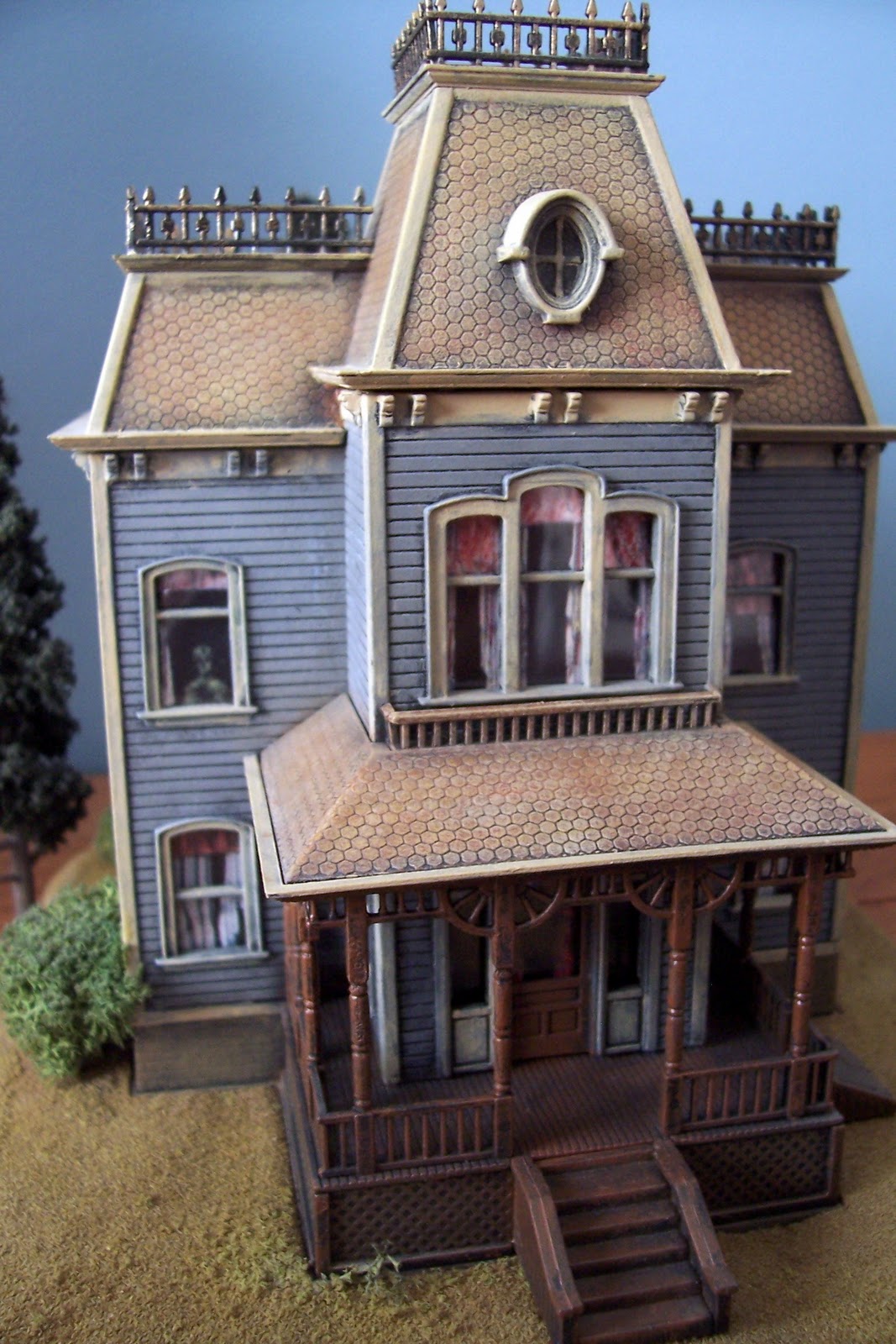 Dioramas and Clever Things: Norman Bates' Home Sweet Home