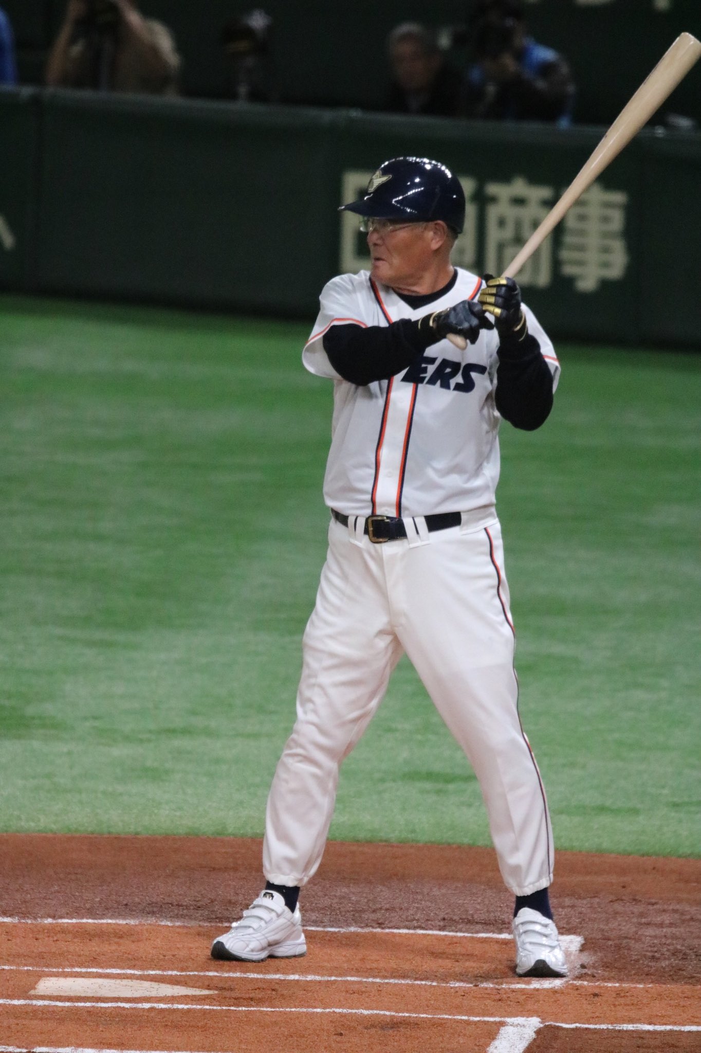 Japanese Baseball Cards: Recent Japanese Hideo Nomo Card?