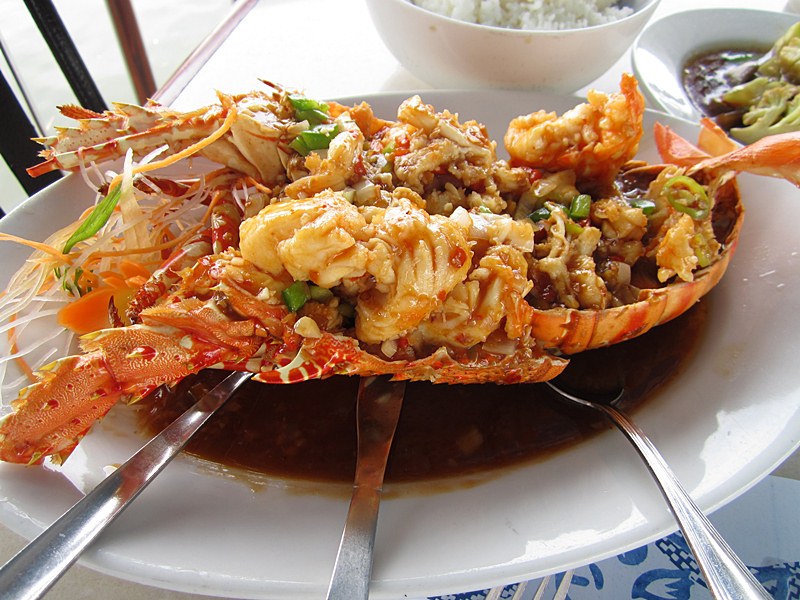 GET IN MY BELLY!: Chili Lobster at Harbor View