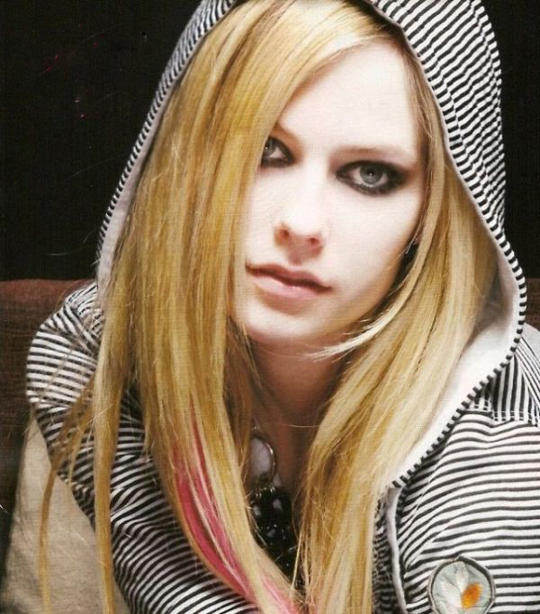 Avril Ramona Lavigne ~ World Reference