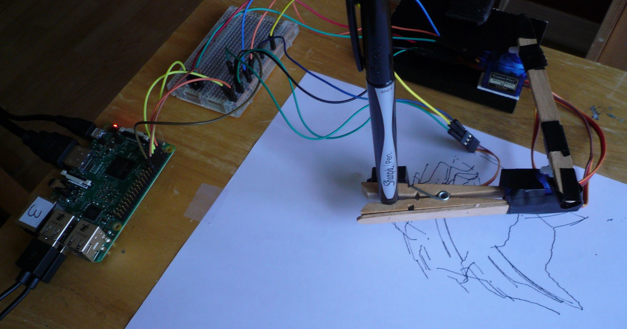 Électronique en amateur: Bricoler un robot dessinateur BrachioGraph