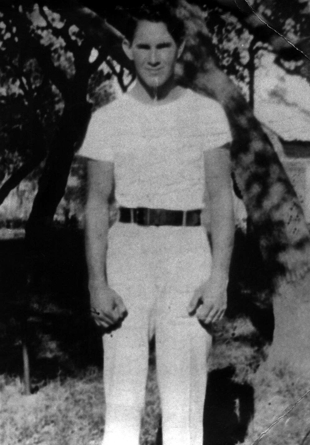 περιπλάνηση: 11/11/18 In Memory Edward Dean Blaylock