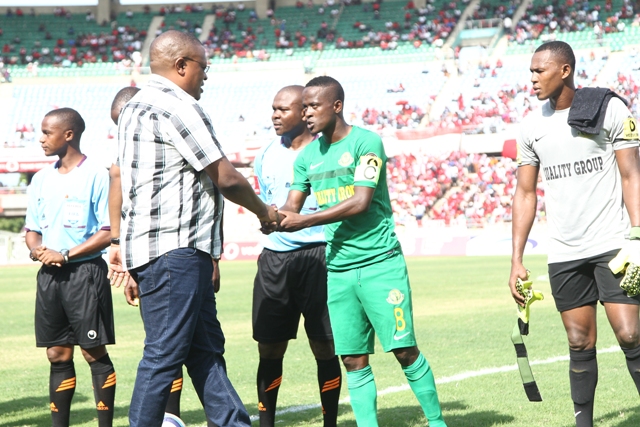 G SAMBWETI : PICHA ZA MATUKIO YA MECHI YA SIMBA NA YANGA AMBAPO SIMBA ...