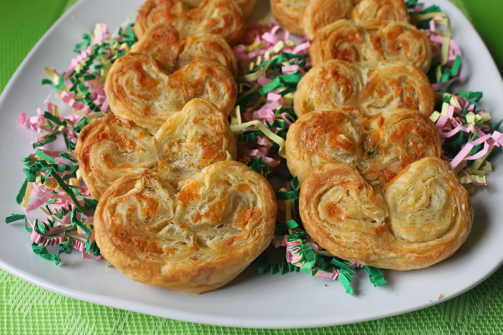 Pudica's Food Corner: HAPPY EASTER: Puff Pastry Bunny Ears