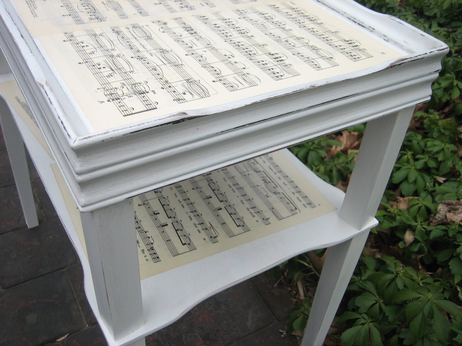 Elizabeth & Co.: Sheet Music Side Table
