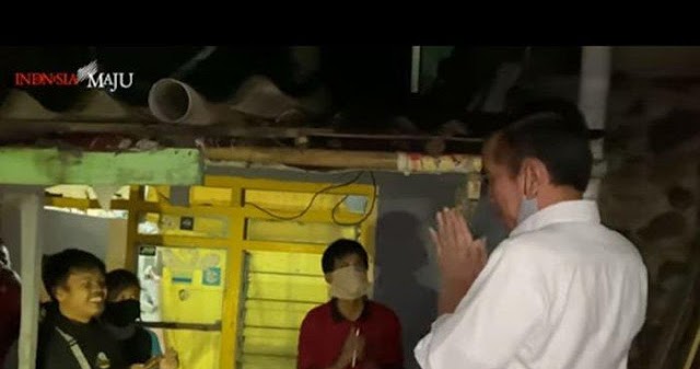 Jokowi Blusukan Malam Hari ke Kampung bak Umar bin Khattab, Warganet ... Jokowi Blusukan Malam Hari ke Kampung bak Umar bin Khattab, Warganet ...