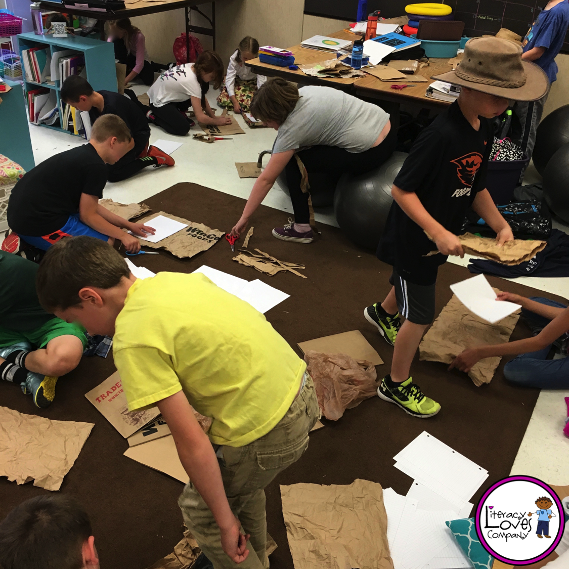 Literacy Loves Company: Classroom DIY: Pioneer Journals