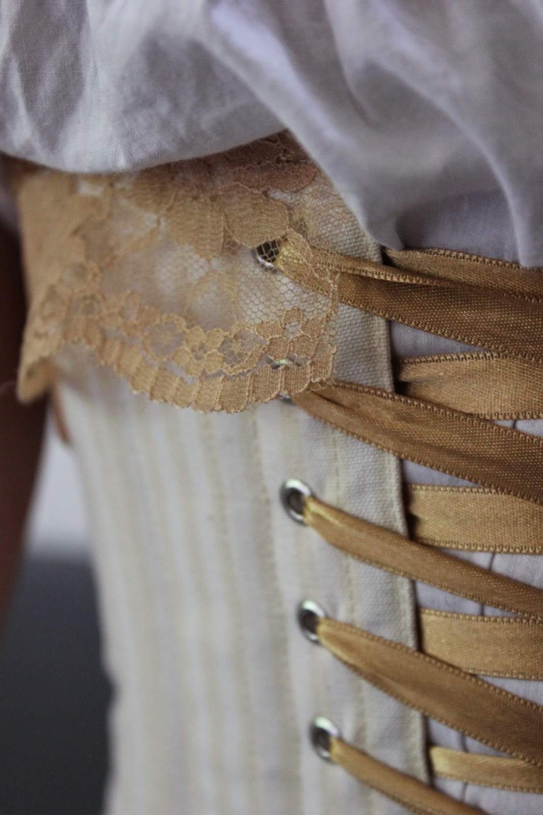 Miss Hendrie's Workbook: Post-Edwardian long-line corset