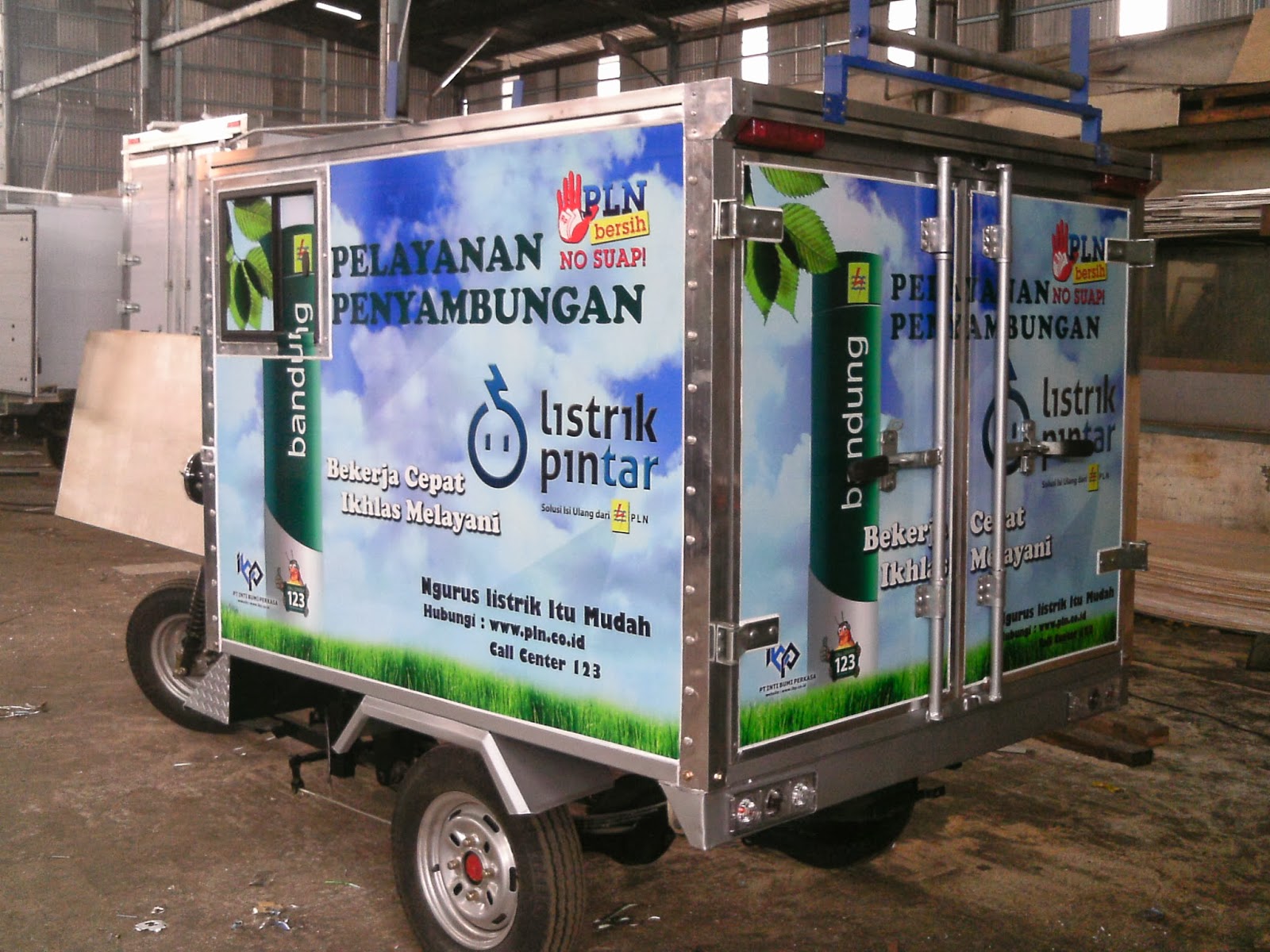 SALUYU KAROSERI: Box Aluminium Dengan Macam Macam Model Untuk Motor 3 Roda