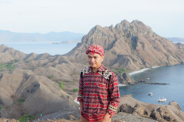 KIKET LAMPUNG ; IDENTITAS BUDAYA YANG NYARIS DI LUPA ~ DUNIAINDRA