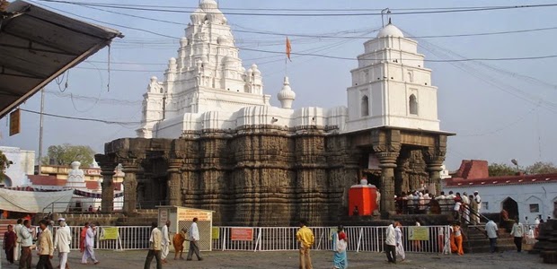 2) Vaijnath temple at Parli, Maharashtra