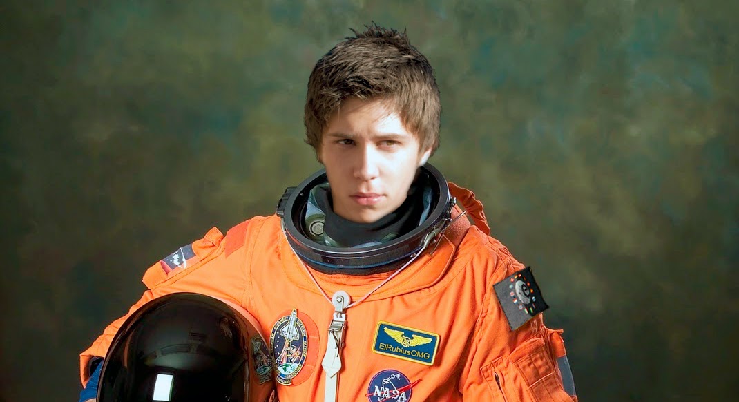 ElRubius se convertirá en el primer youtuber que viaje al espacio ...