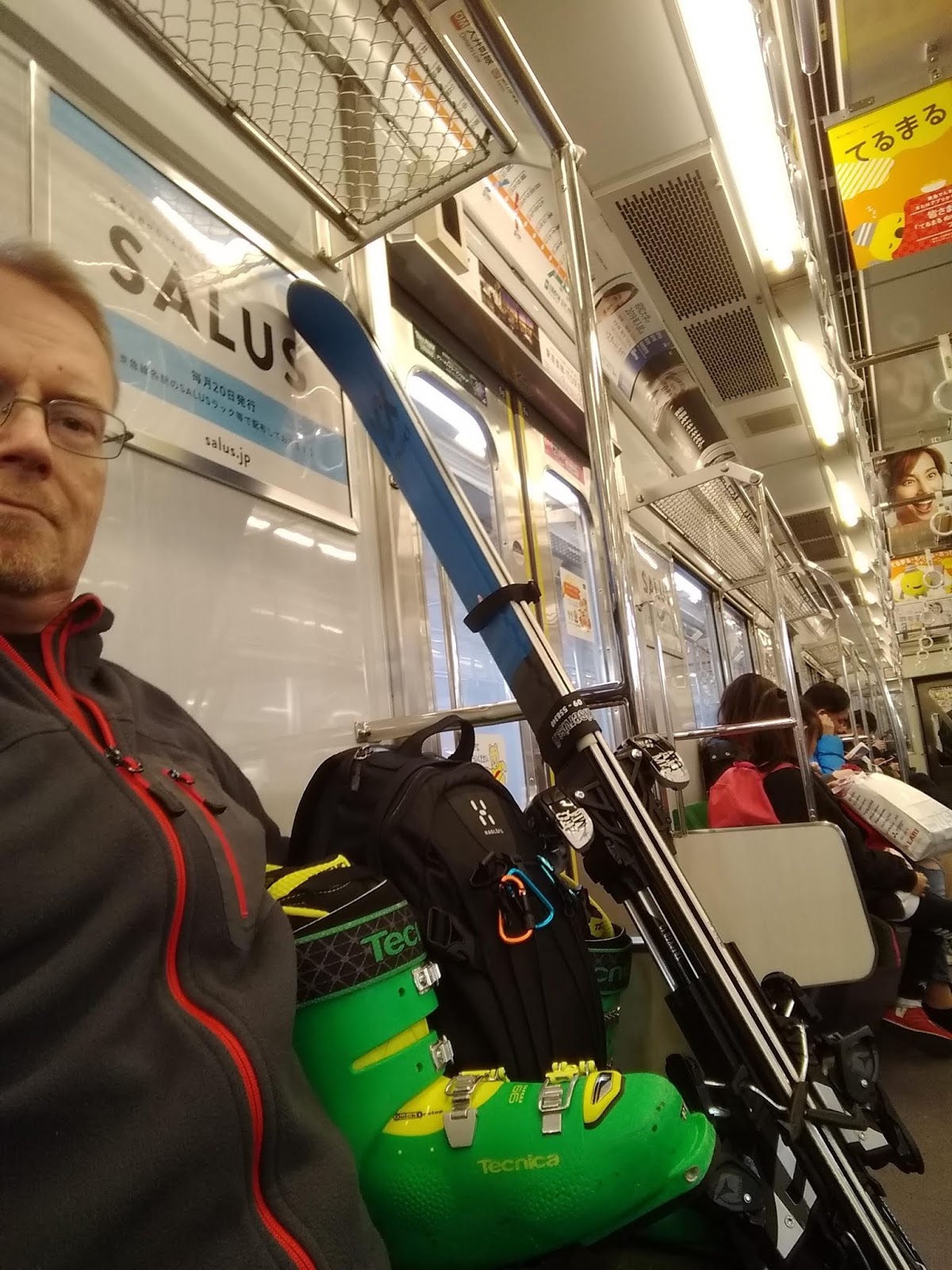Skiing the Planet: Tokyo commute. With skis.