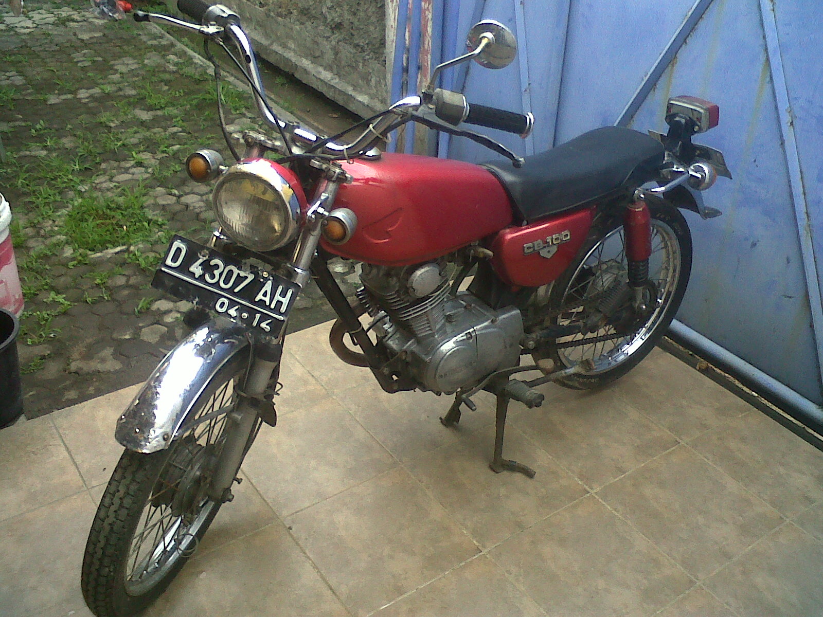 KEBON KOLOT OLD TIMER: cb 100 1979