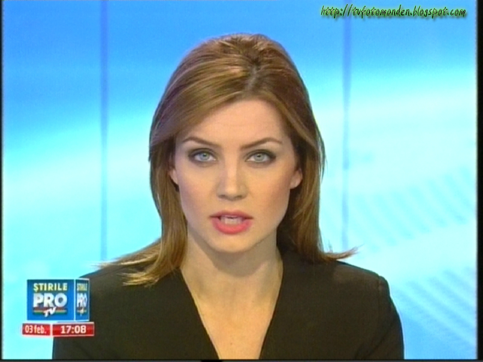 tv foto monden: Monica Dascalu, fermecatoarea prezentatoare a stirilor ...