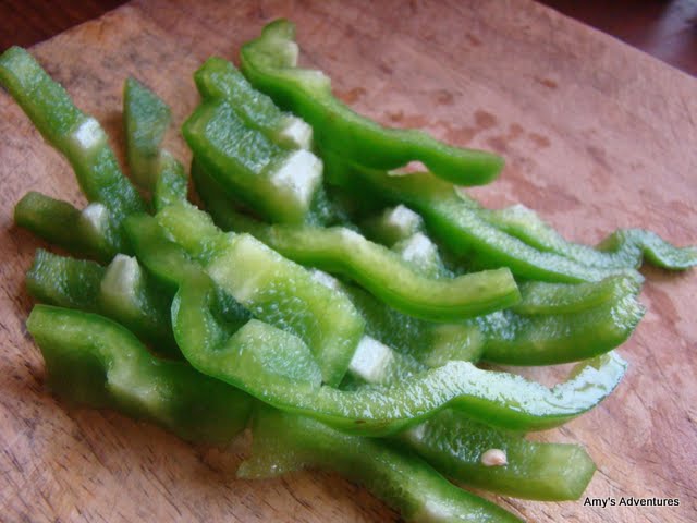 Amy's Assorted Adventures: How to Cut a Green Pepper