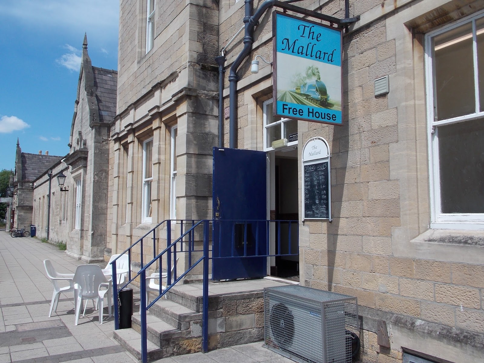 North Notts Drinker Plus : Mallard wins Nottinghamshire Pub of the Year!